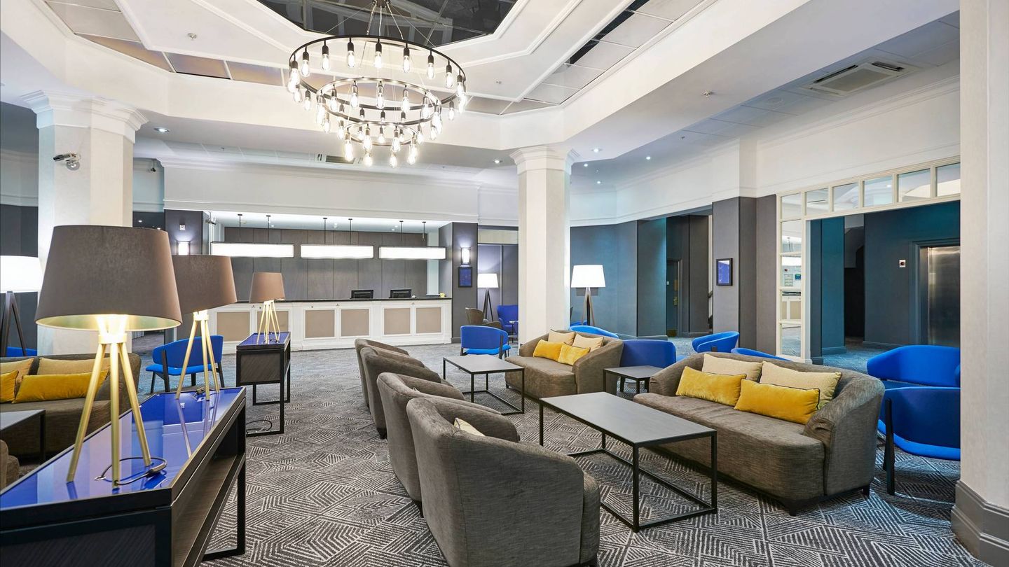 DoubleTree by Hilton Dartford Bridge £60. Dartford Hotel Deals ...