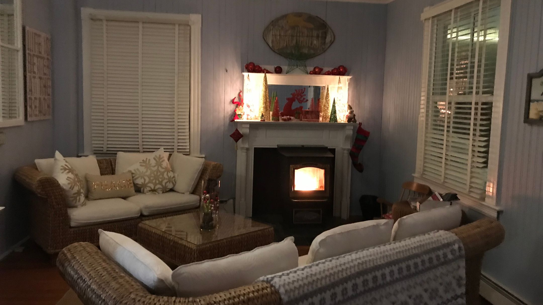 Inkwell Beach Cottage £238. Oak Bluffs Hotel Deals & Reviews - KAYAK